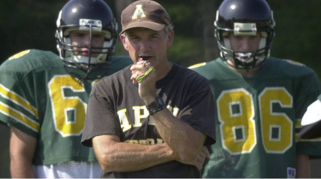 Bob Wolfe – Apex High School / Apex Consolidated Hall of Fame