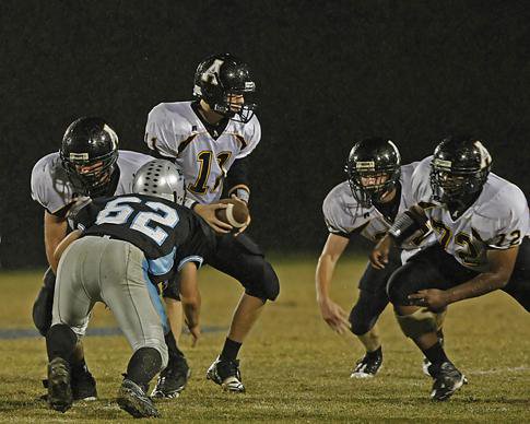 Houston Hawley – Apex High School / Apex Consolidated Hall of Fame